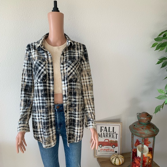 Nordstrom | Tops | Bp Black And Tan Flannel | Poshmark